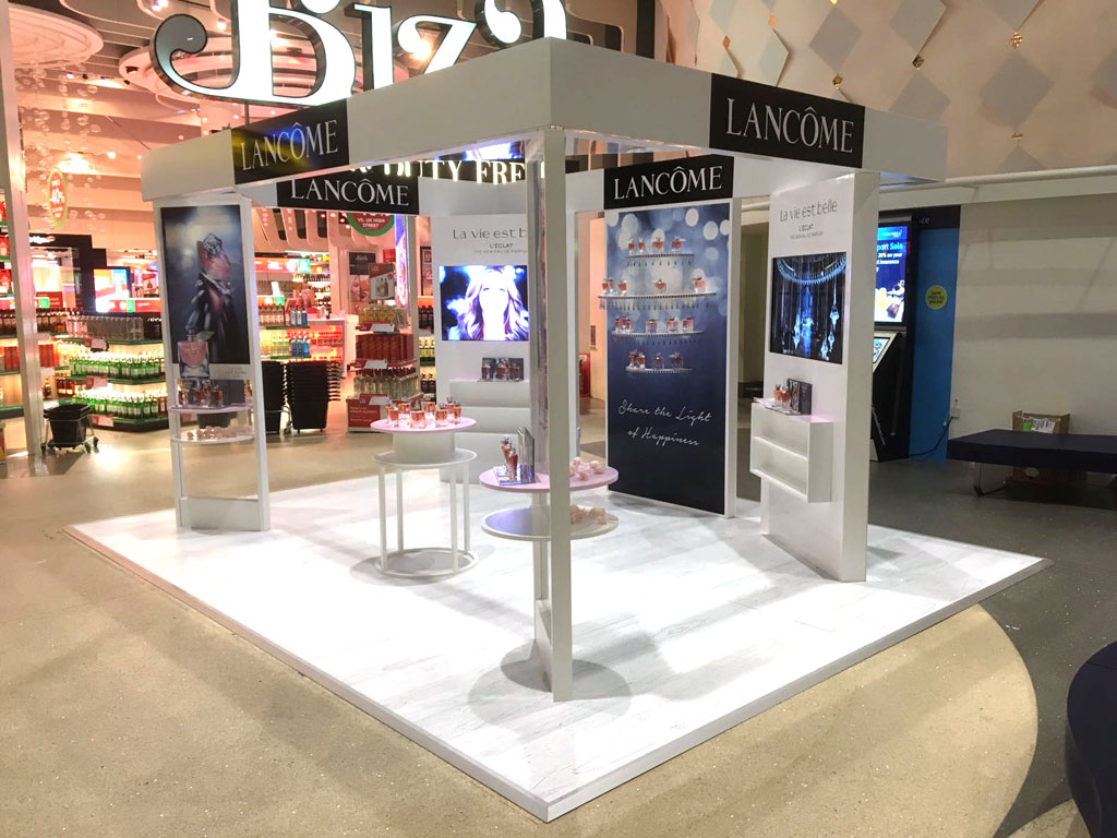 Lancome – Airport Shop Display - Camberley Signs